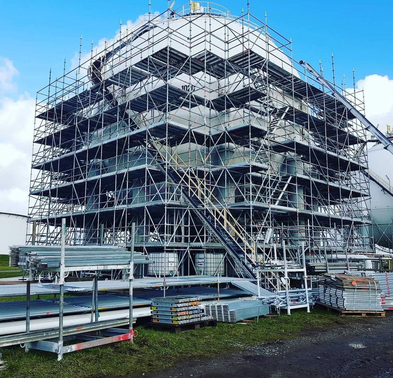 Best Scaffolding Solutions in Qatar | Petroscaff Scaffolding
