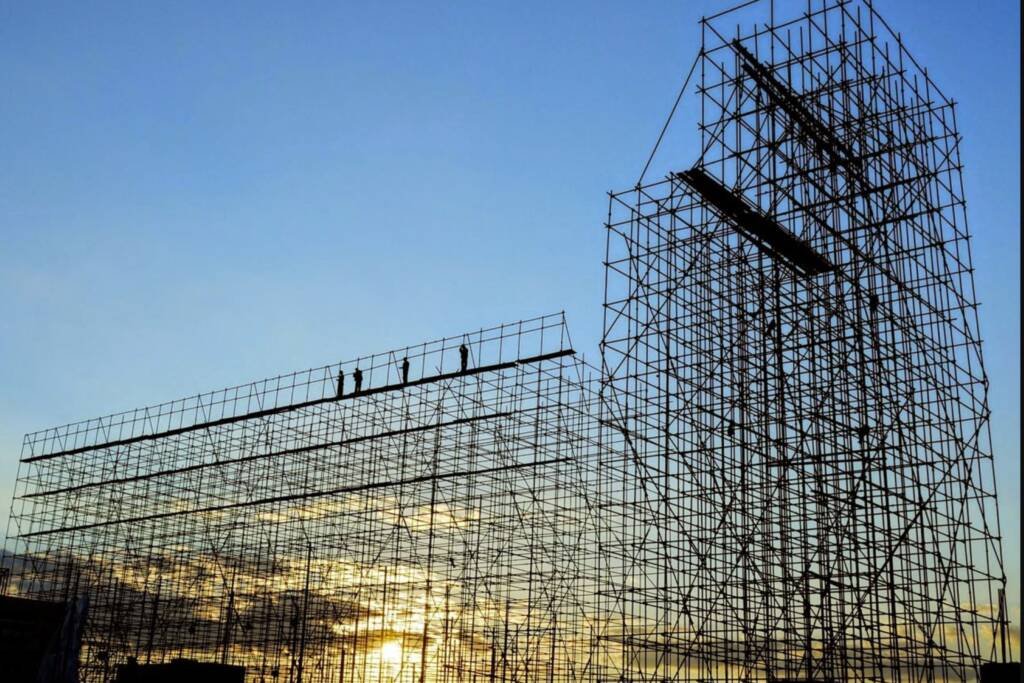 Discover the art of wedding food plating - Petroscaff